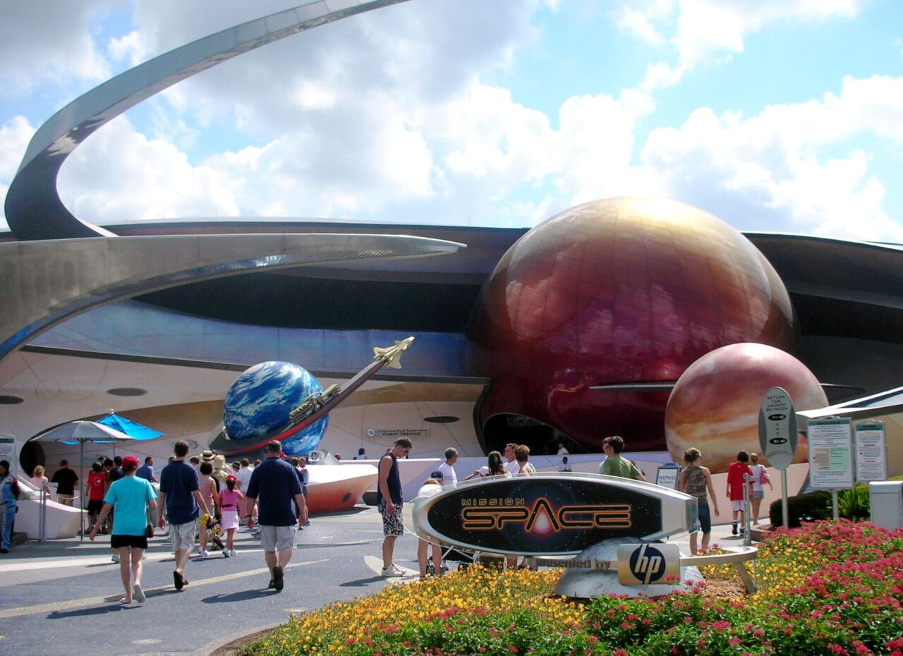 5 Out of this World Experiences At Walt Disney World | Celebrations ...